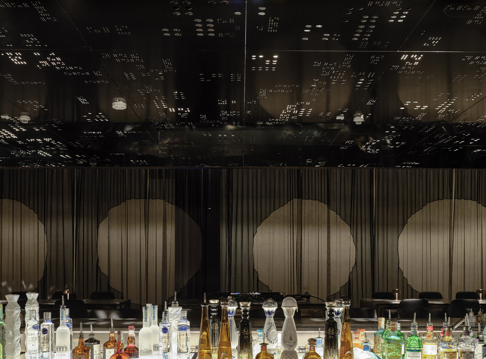 MOSH Bar&Dinner by INNOCAD - 谷德设计网
