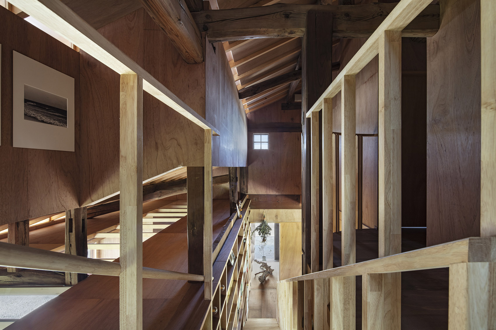 A 101 years house by 1110 Office of Architecture - 谷德设计网