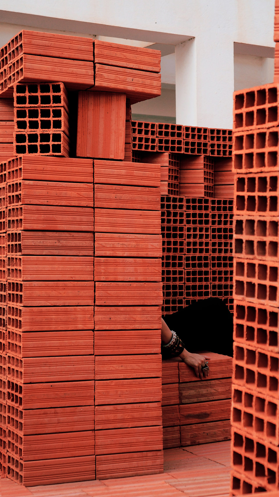 YA’ JÚR by LOCUS - 谷德设计网