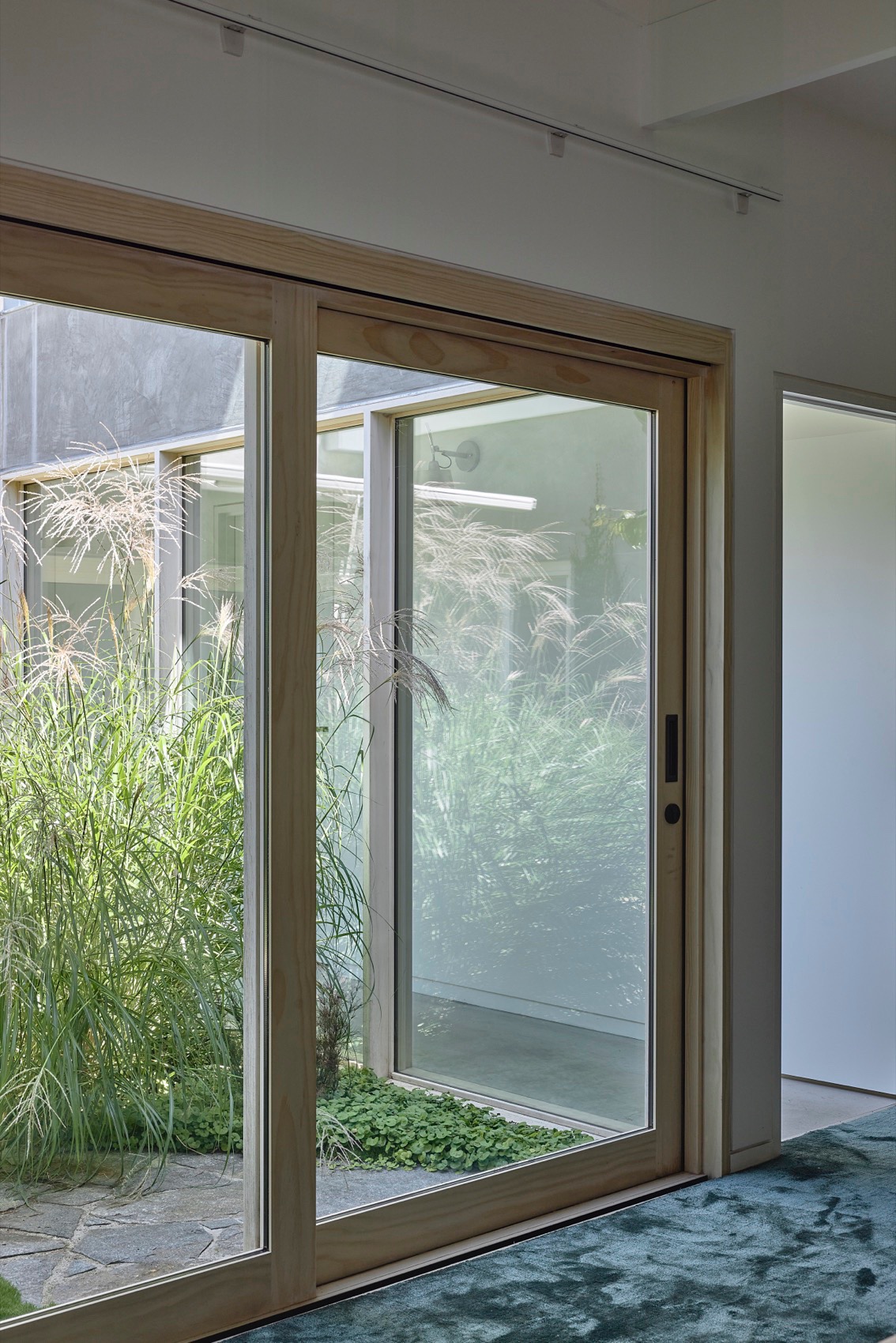 Connected House by Albert Mo Architects - 谷德设计网