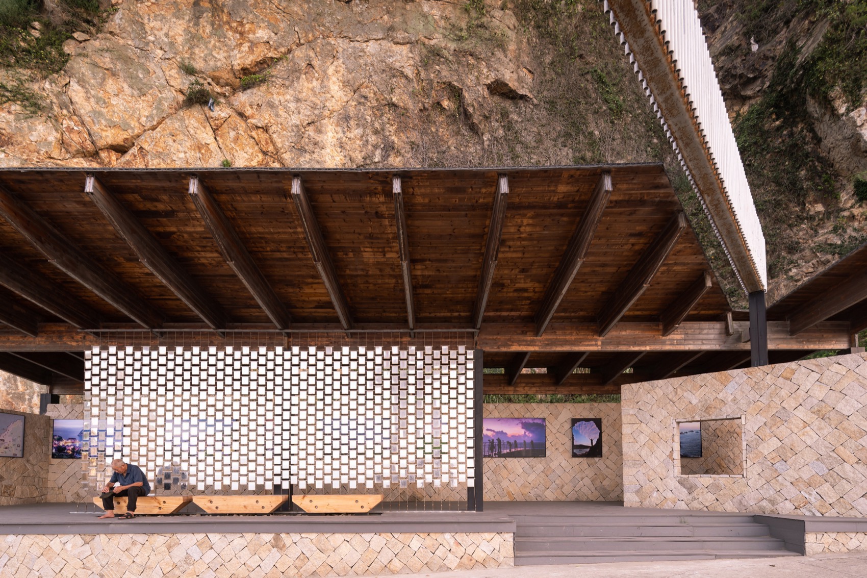 Dongjiao Village bus station by tobe Architecture - 谷德设计网