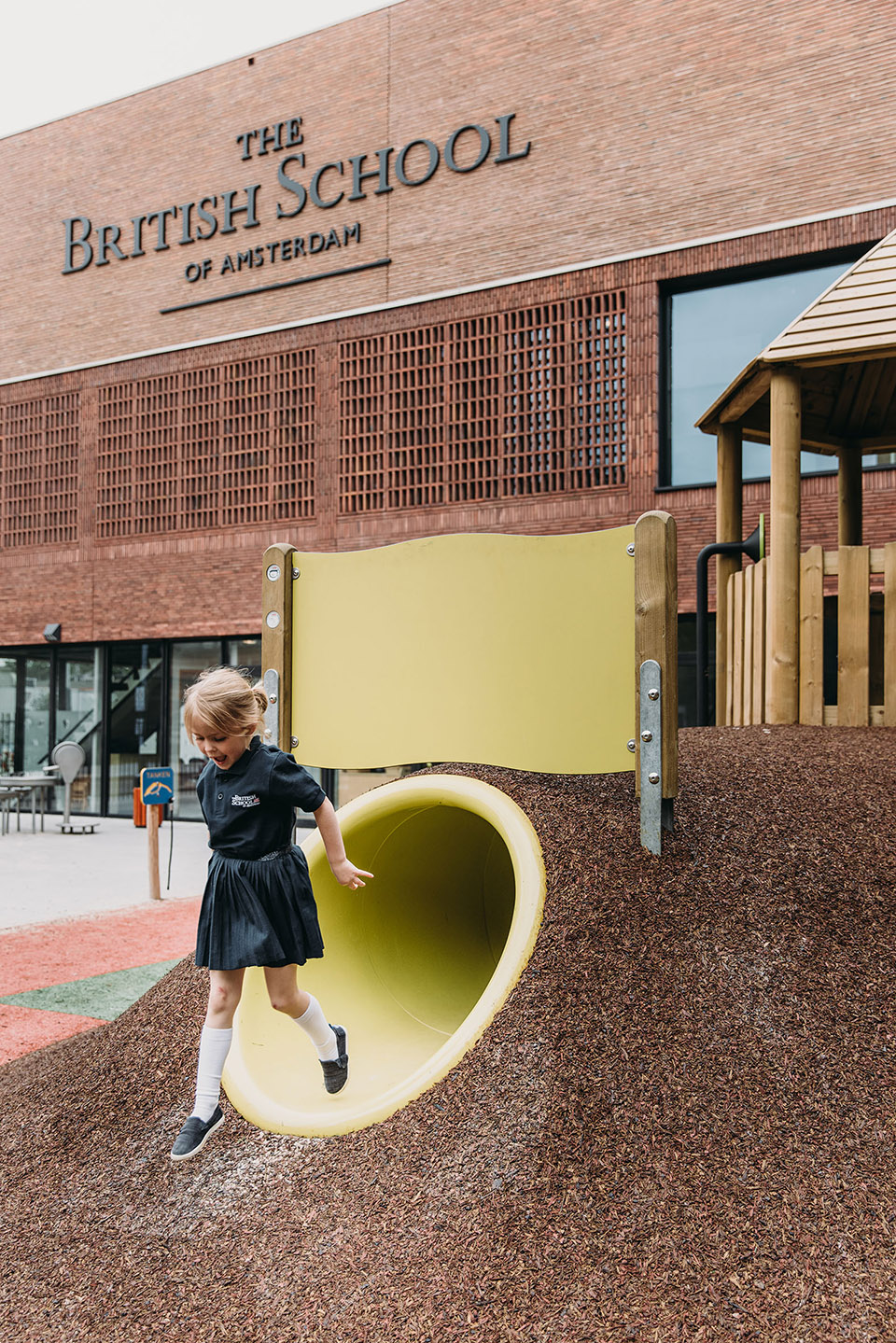 The British School of Amsterdam by Atelier PRO architects - 谷德设计网