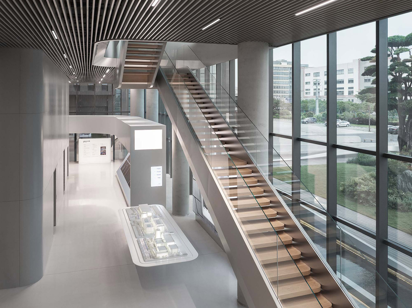 Higold’s Interstellar Headquarters by E Studio - 谷德设计网