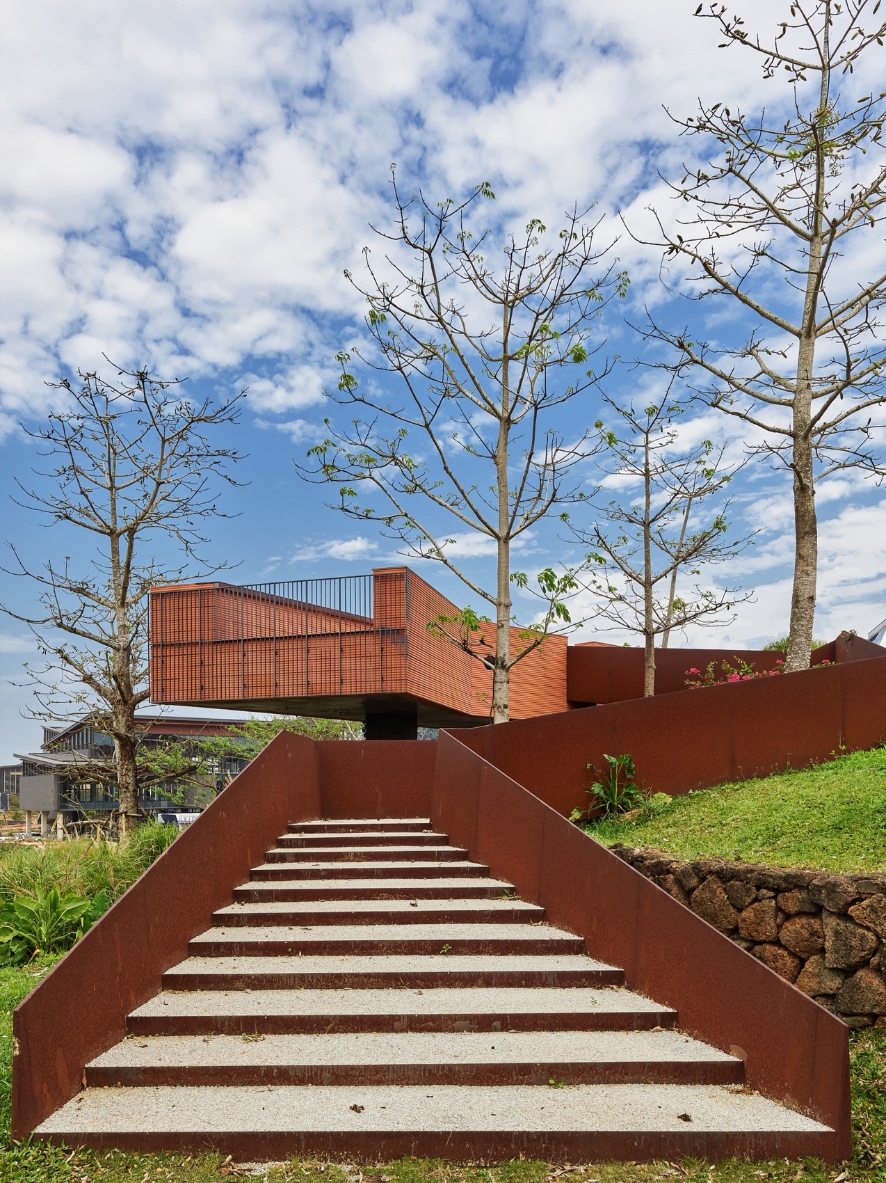 RSC (Resort Software Community) Building in Hainan by SUP Atelier of ...