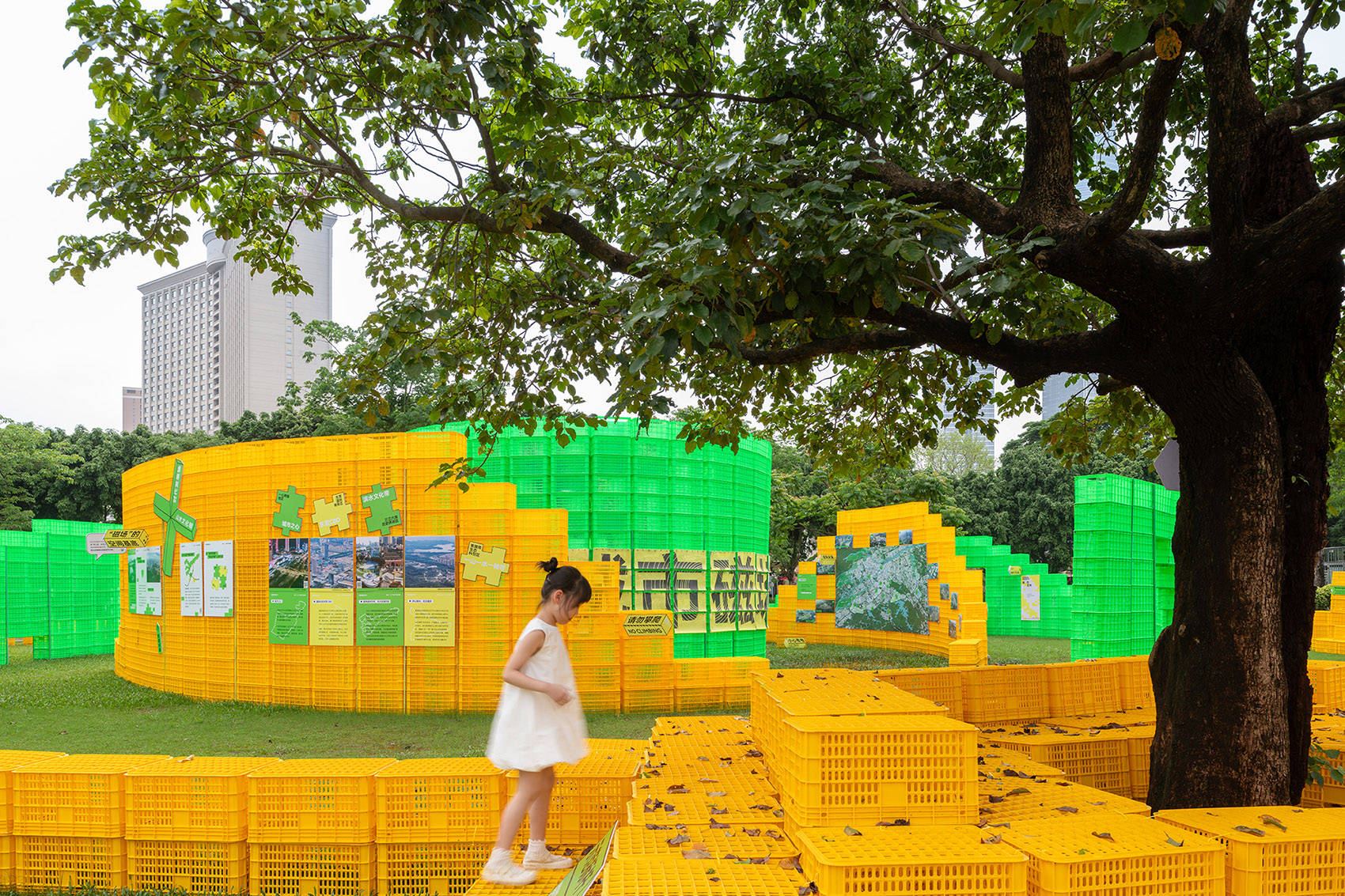 “Urban Magnetic Field” Exhibition Installation by Daxing Jizi Design ...