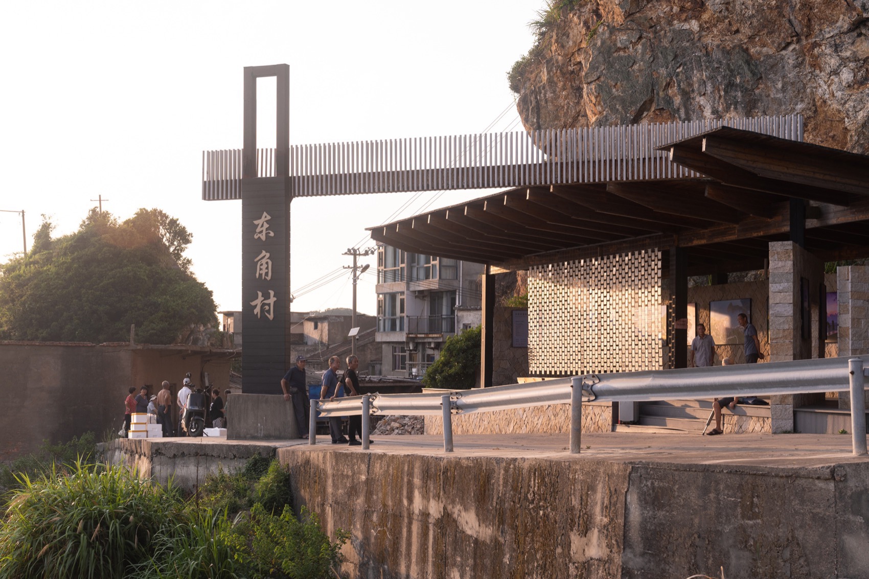 Dongjiao Village bus station by tobe Architecture - 谷德设计网
