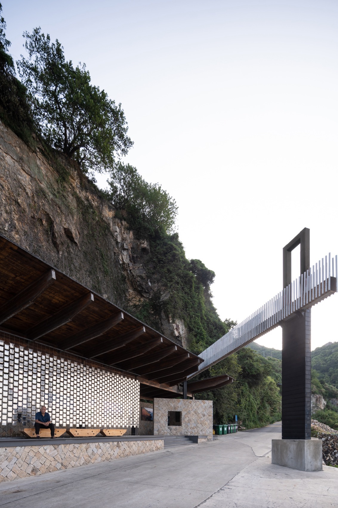 Dongjiao Village bus station by tobe Architecture - 谷德设计网