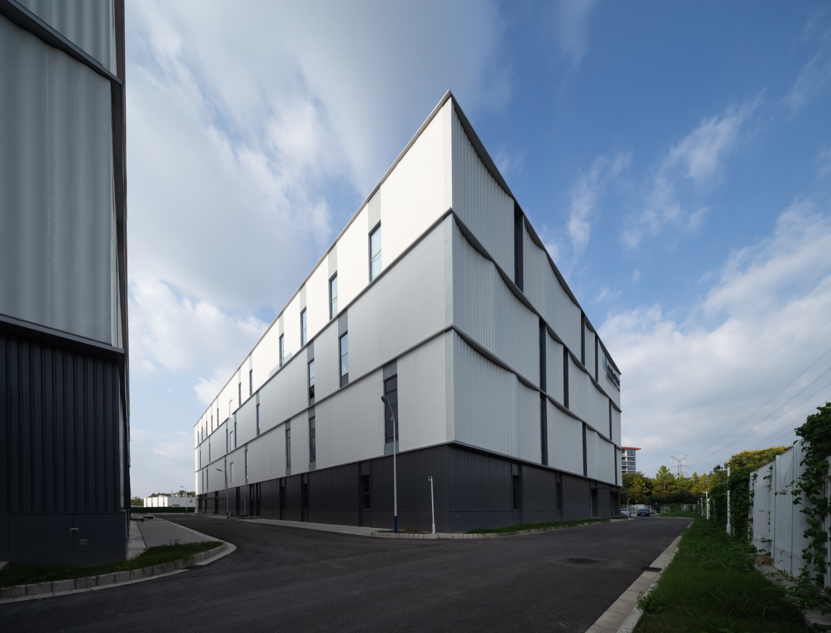 Angelalign Innovation and Beauty Base by Shanghai TIANHUA Architecture ...