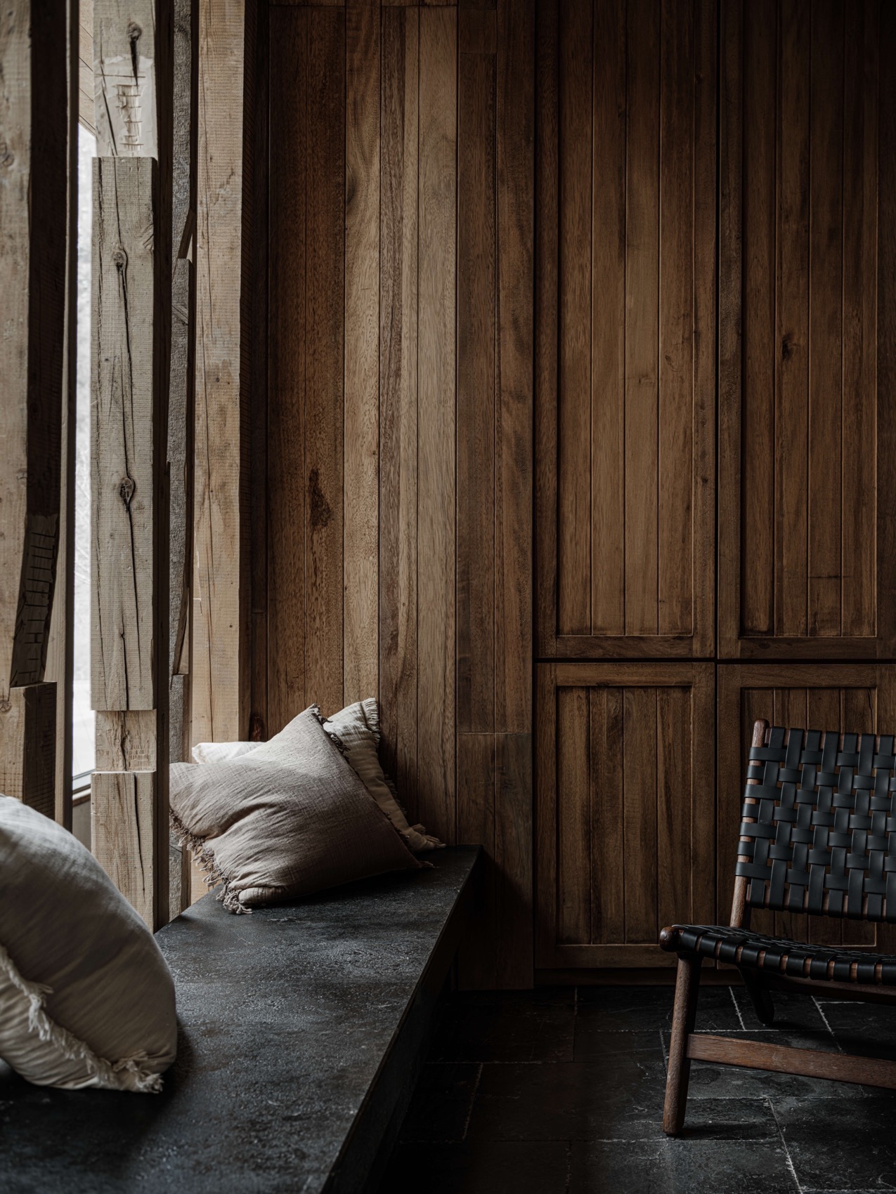 Xingshan Yueying Homestay by Chengdu Wan Qian Ji Environmental Art and ...