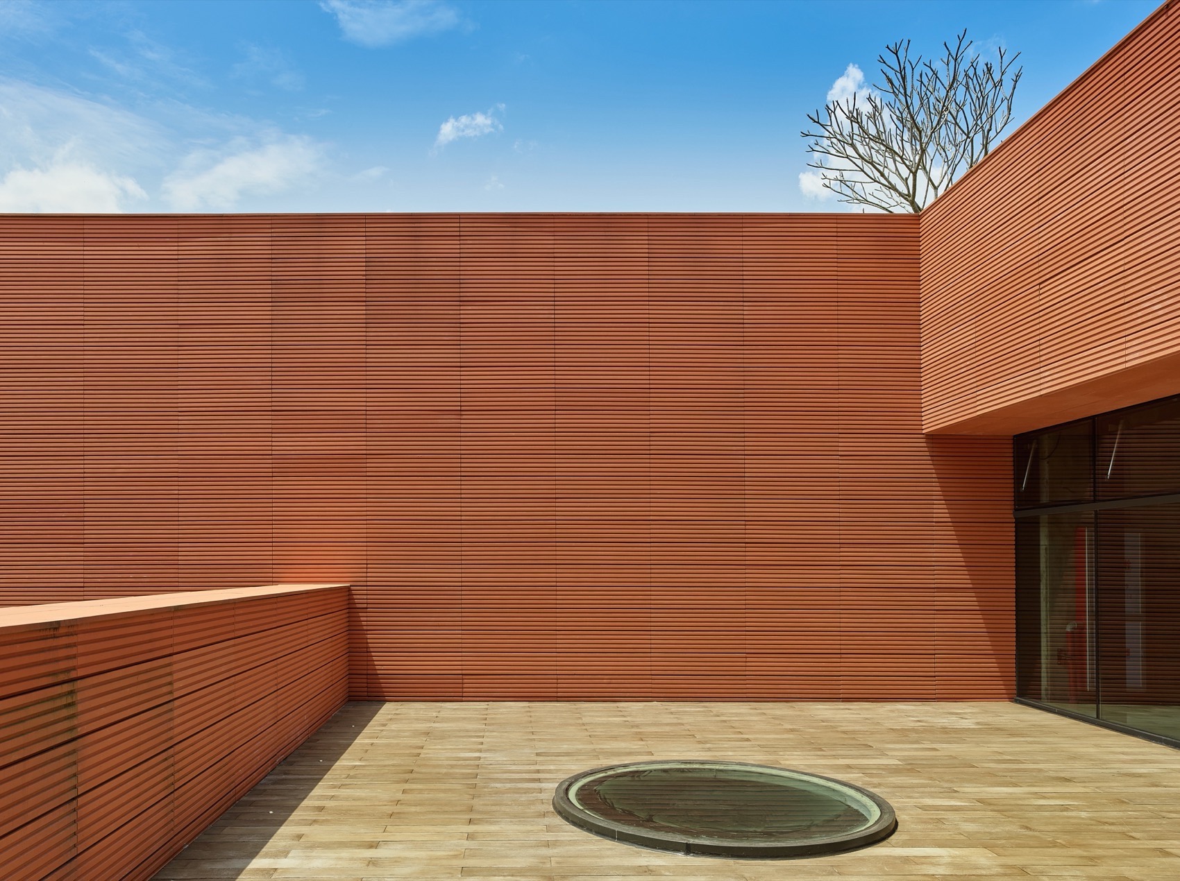 RSC (Resort Software Community) Building in Hainan by SUP Atelier of ...