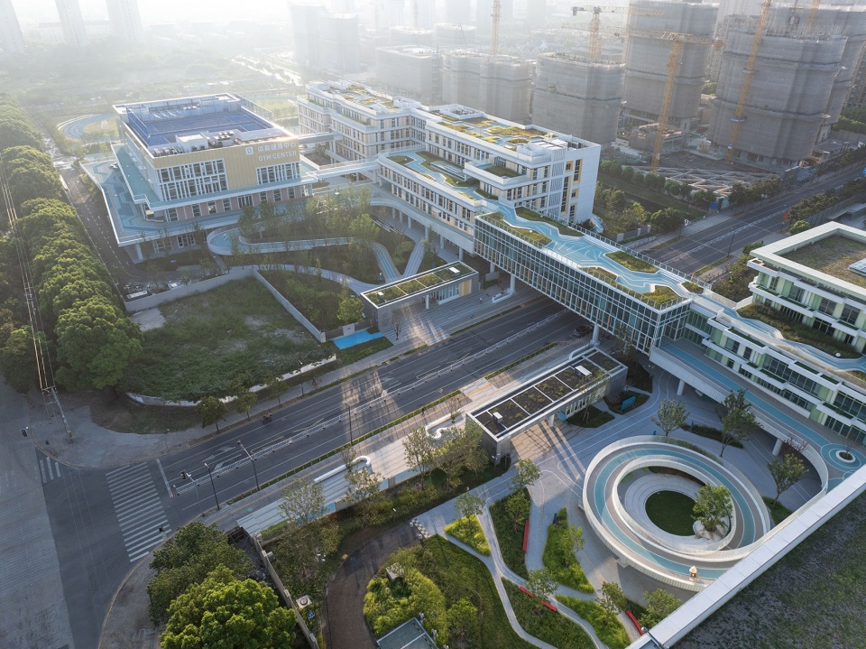 Jiading New City of Shanghai Experimental School by da landscape - 谷德设计网