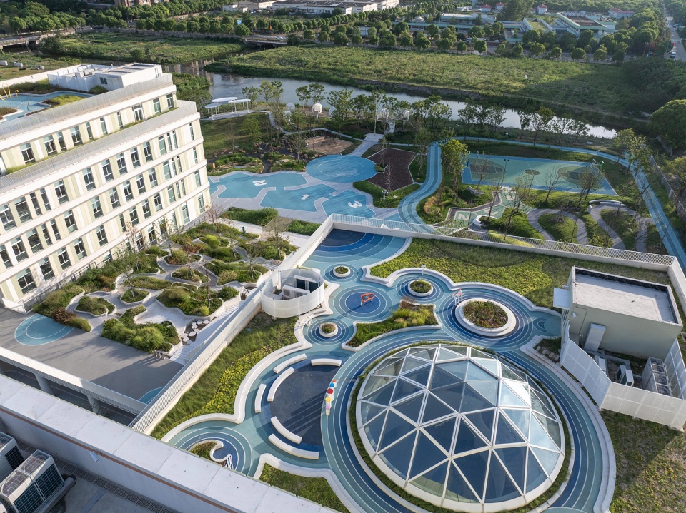 Jiading New City of Shanghai Experimental School by da landscape - 谷德设计网