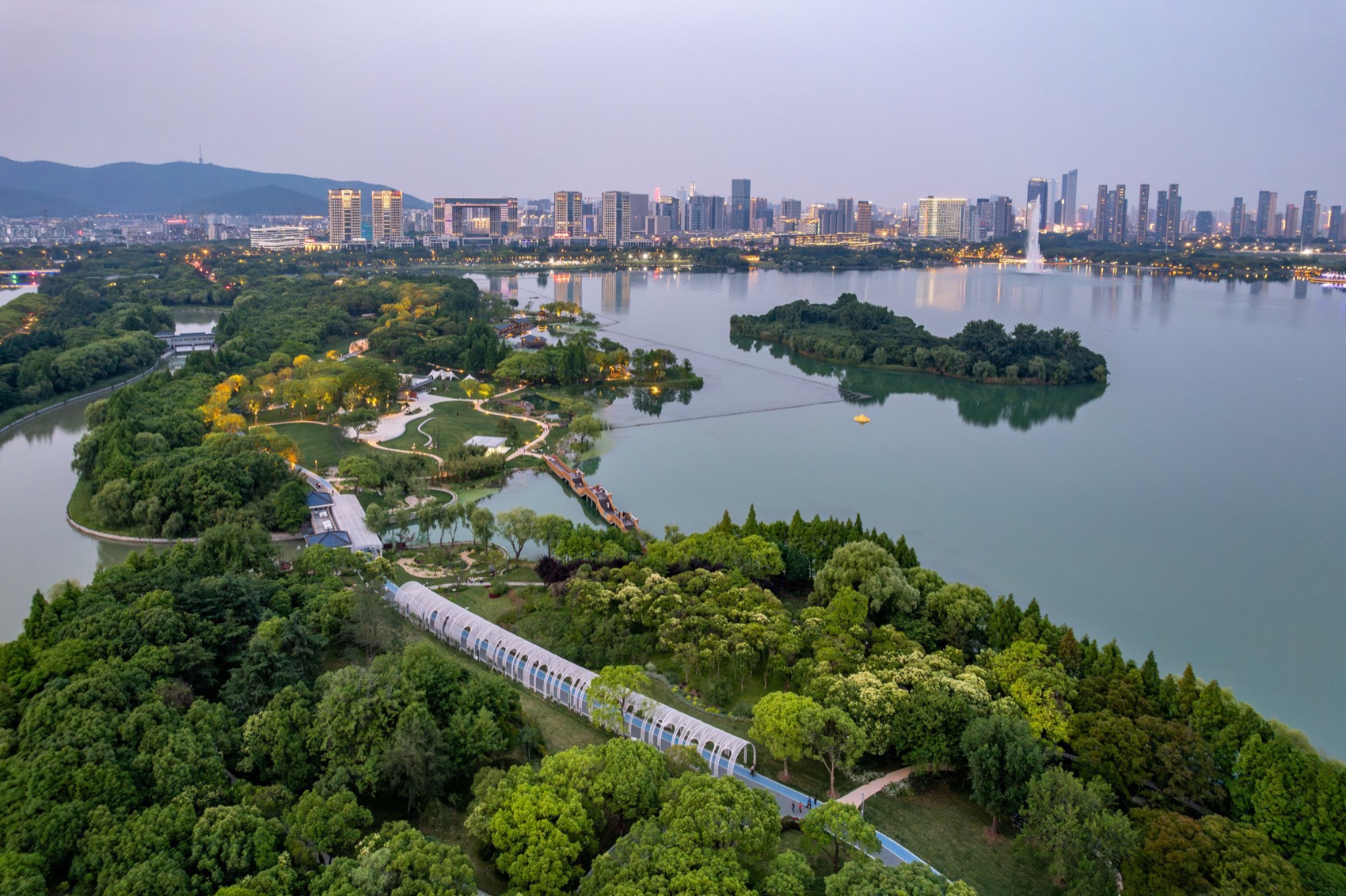 Li Lake Scenic Area Enhancement Design by AECOM - 谷德设计网