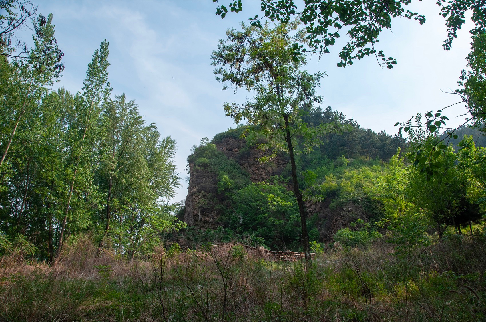 日常项目深度报道：雾灵山眼石汤泉 / 直向建筑 - 谷德设计网