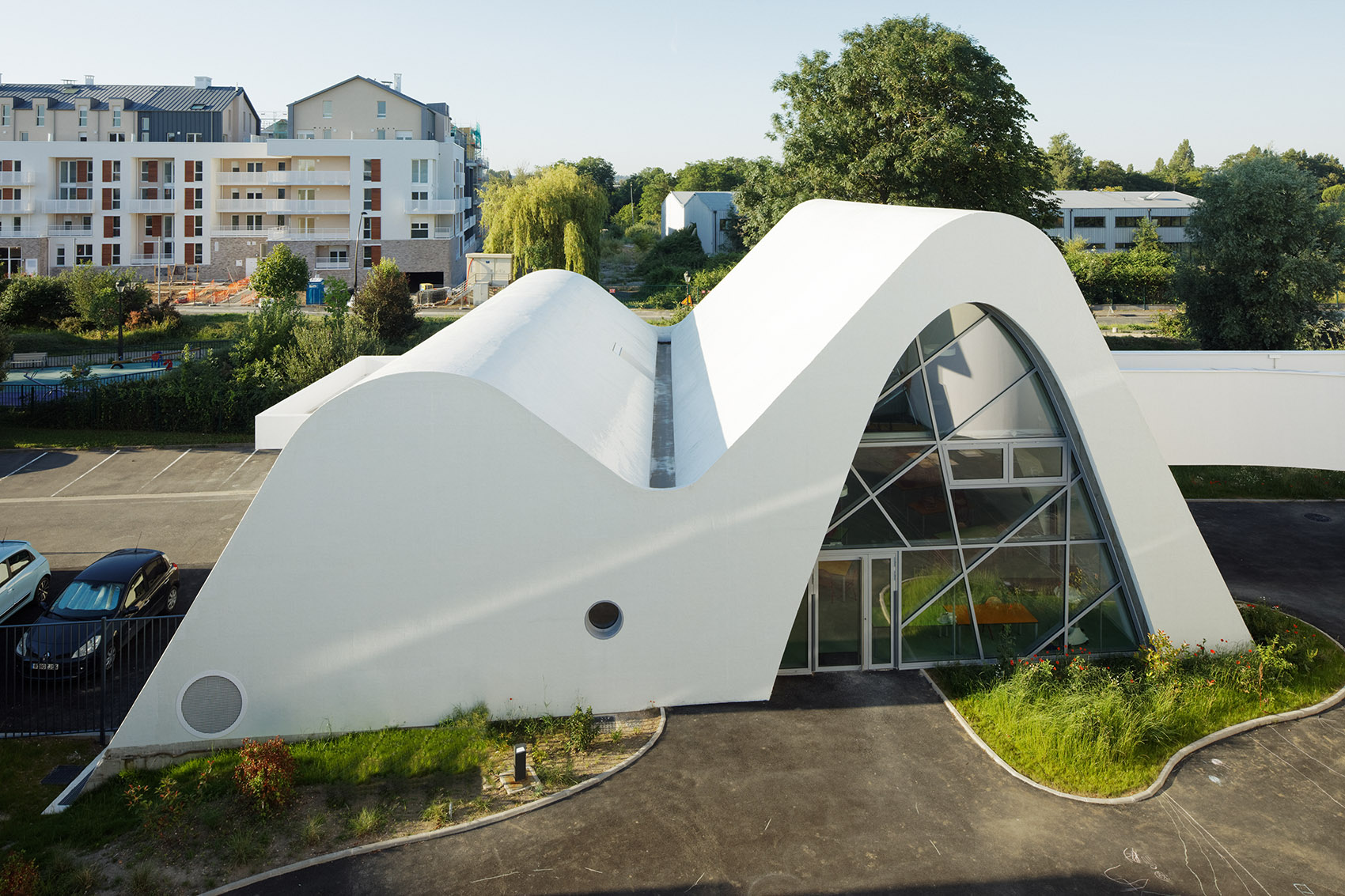 The Camille Claudel nursery school by Jean Pierre Lott Architecte - 谷德设计网