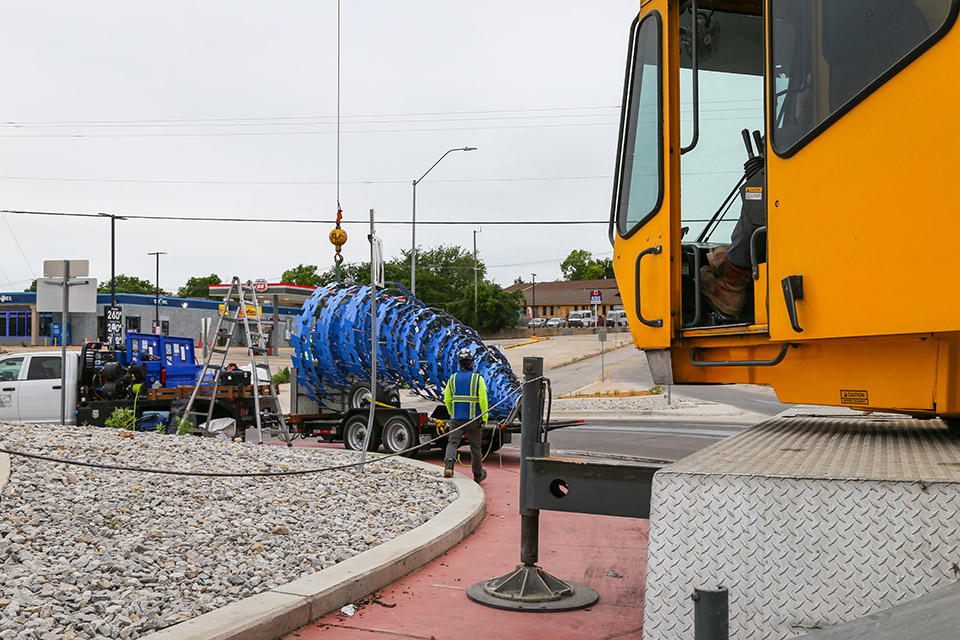 RIGHT TURN ONLY by Mark Reigelman II - 谷德设计网