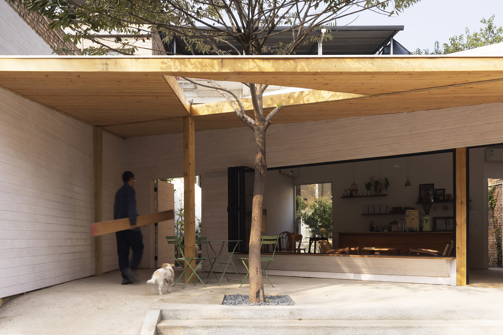 Earth Sign Cafe by Immediacy Design and Research Office - 谷德设计网