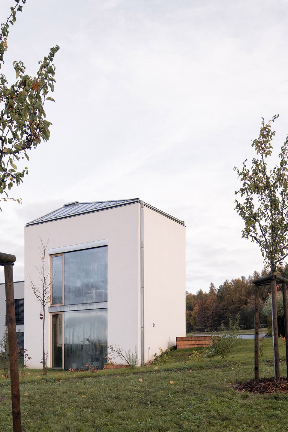 House with Seven Floors by Malý Chmel - 谷德设计网