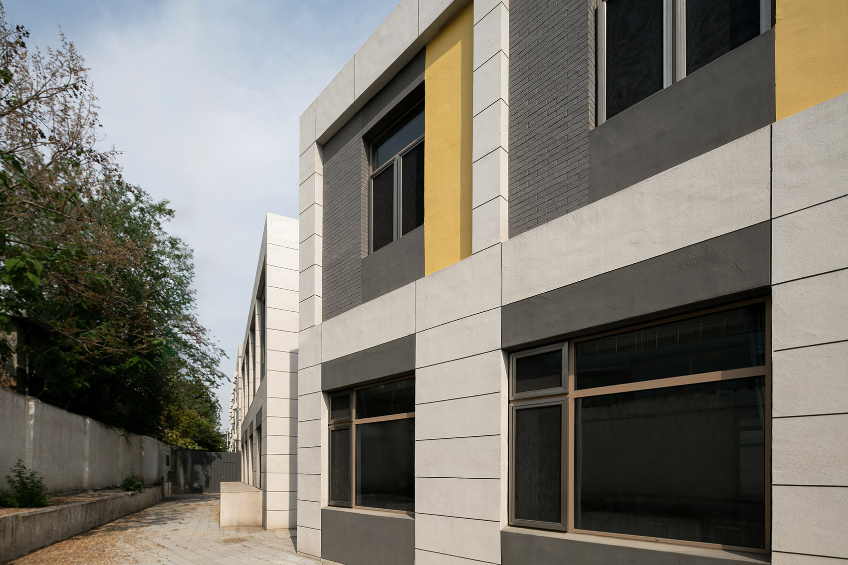 Emergency Disaster Relief School Design Practice at Zhoukoudian Central ...