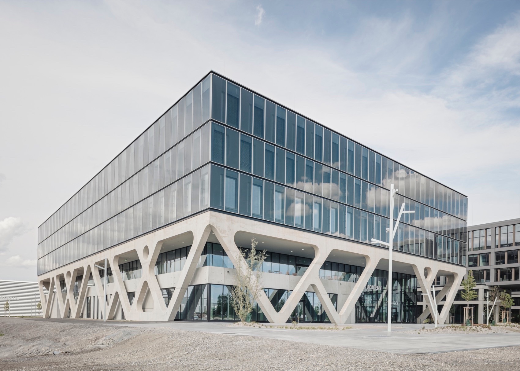 LAB 52 AirportAcademy, LabCampus, Munich Airport by Auer Weber - 谷德设计网