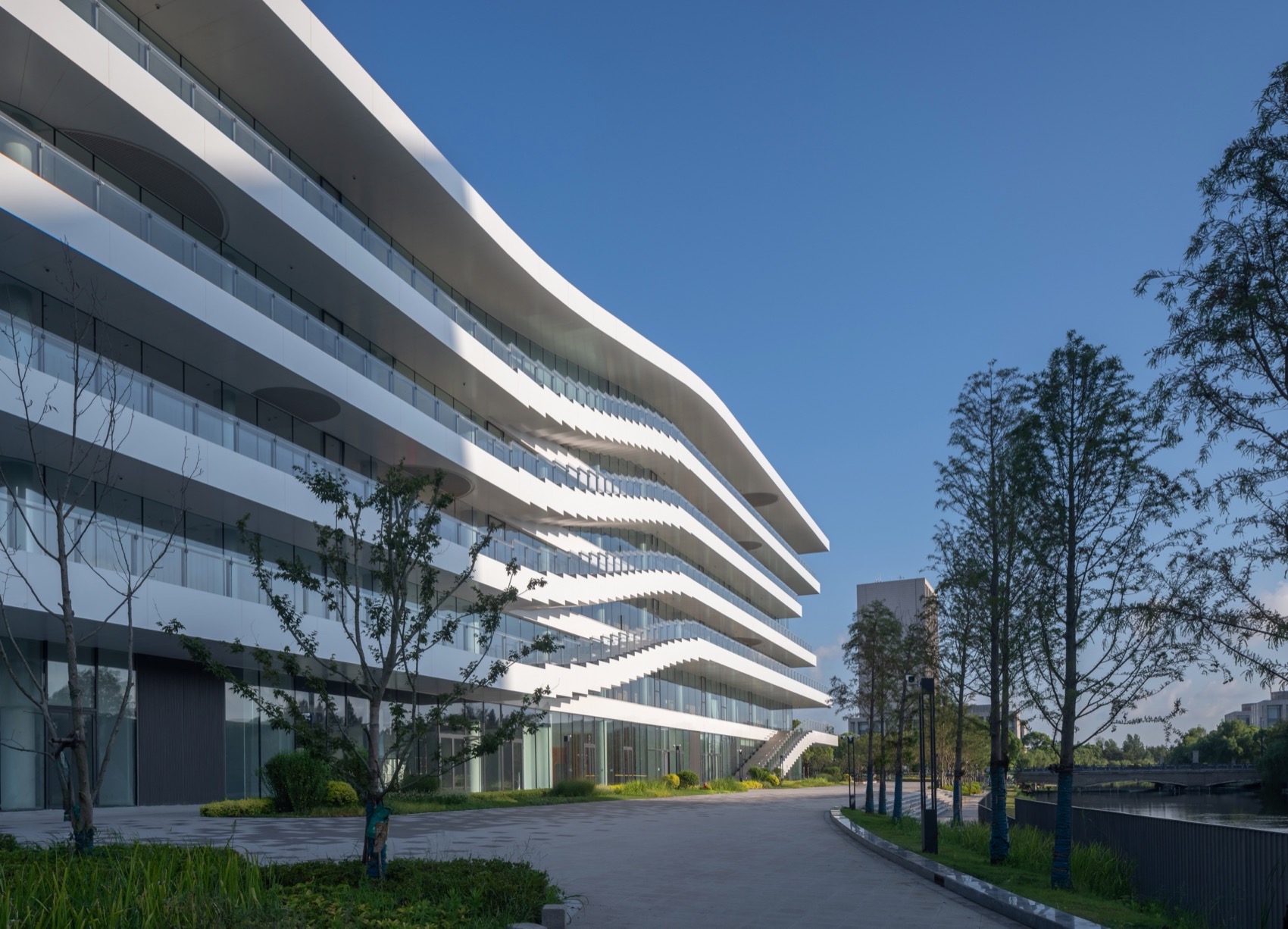 Lingang Youth Activity Center (Lingang Children’s Palace) by Arcplus ...