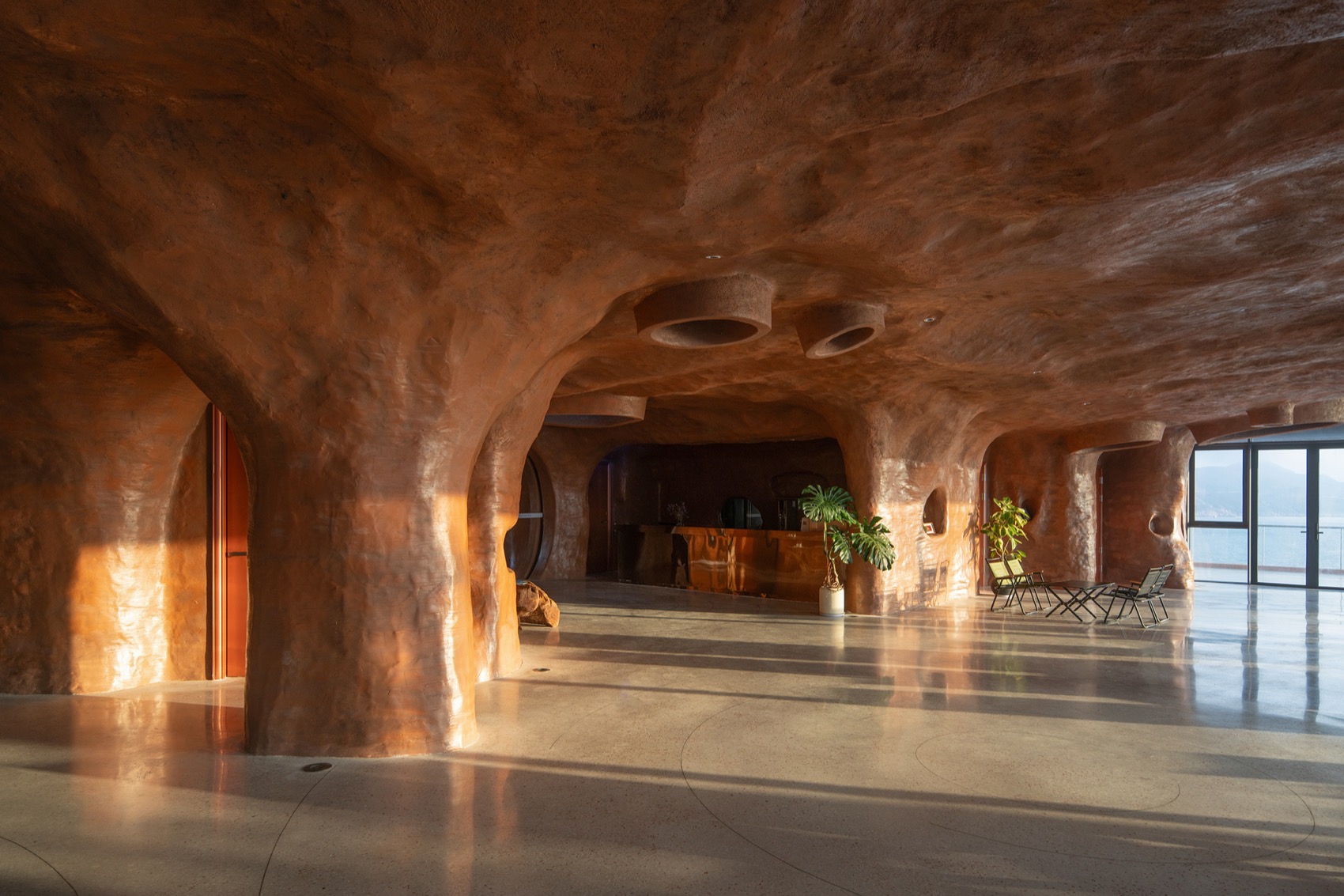 The Blue Insight Cave Space by Donghai No.1 Road by 3andwich Design ...