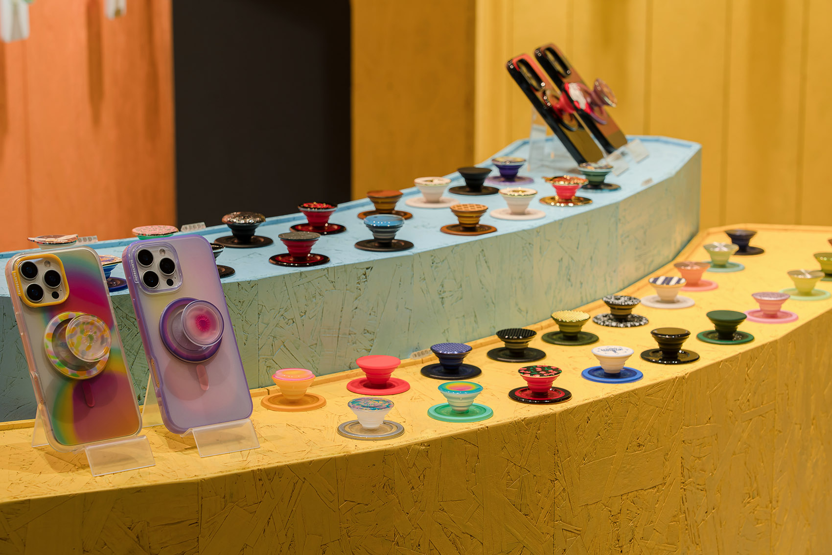 POPSOCKETS POP-UP Store by Tens Atelier - 谷德设计网