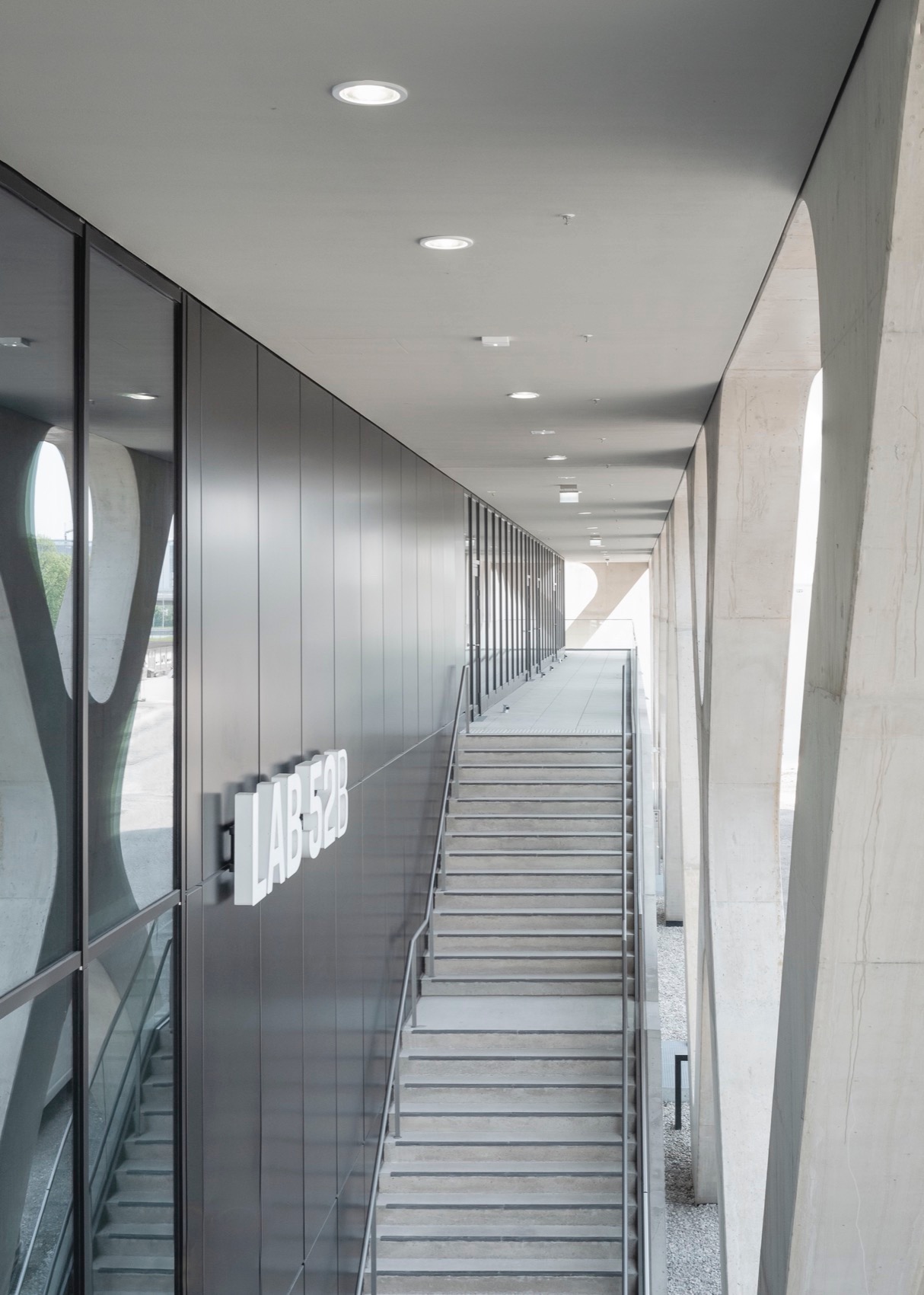 LAB 52 AirportAcademy, LabCampus, Munich Airport by Auer Weber - 谷德设计网