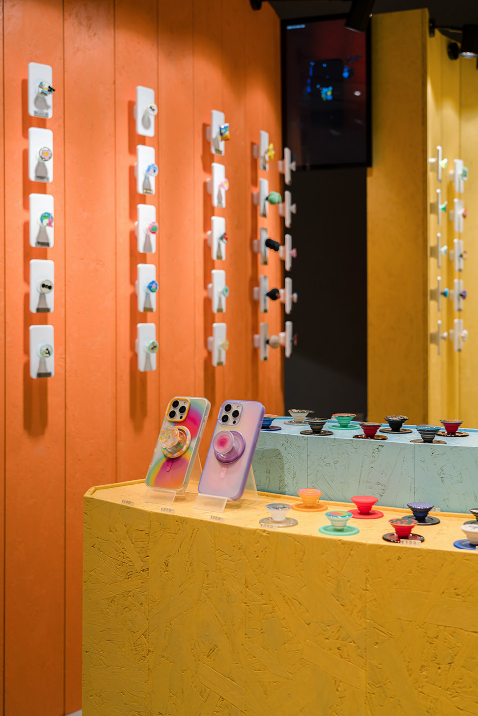 POPSOCKETS POP-UP Store by Tens Atelier - 谷德设计网