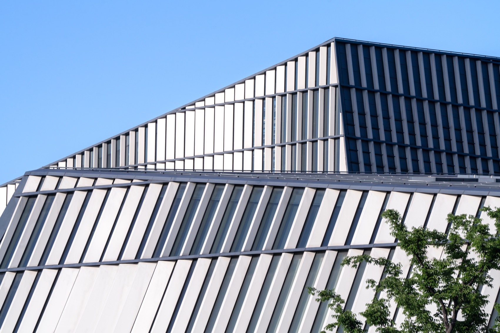 Wuxi Conference Center by Henning Larsen - 谷德设计网