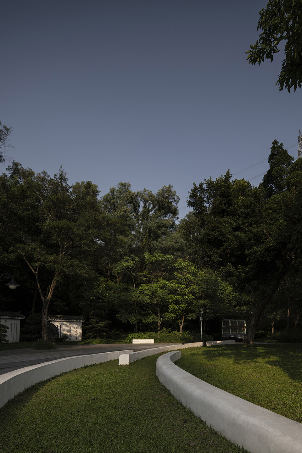 Design of the North Entrance of Bijiashan Park and the Park Boundary by ...