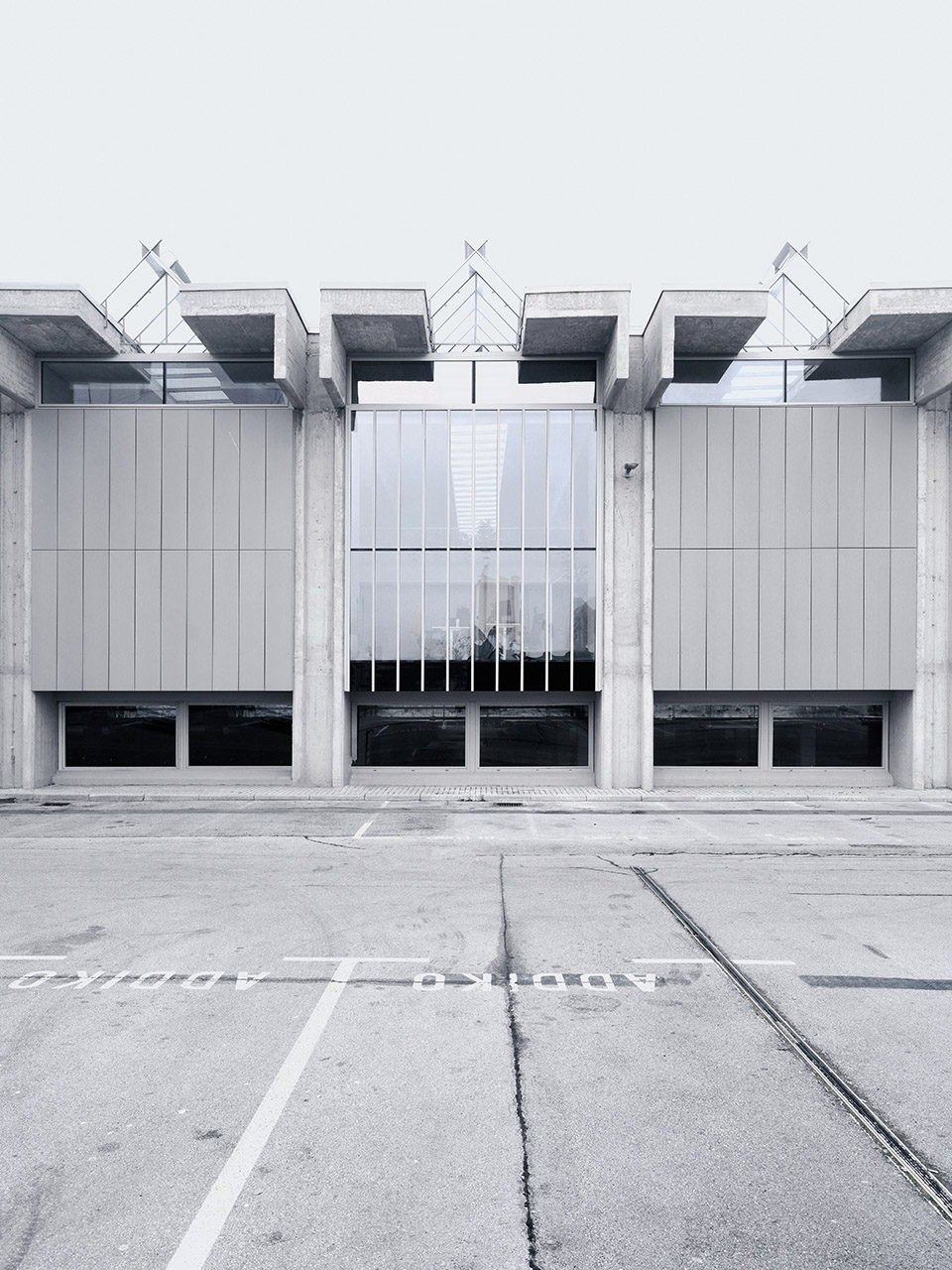 The Old Printing House by OFIS arhitekti - 谷德设计网