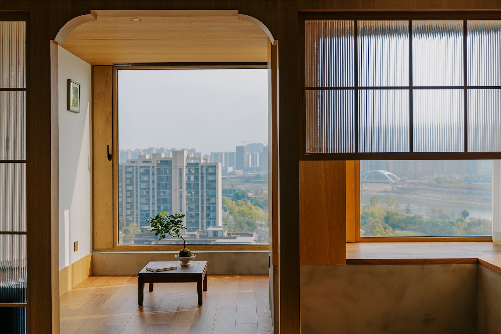 Distant “Mountain” Residence in the City by Edge Architects - 谷德设计网