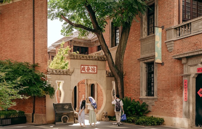 Renovation for Wuhan Qingdao Road Xian’an Fang historical buildings by ...