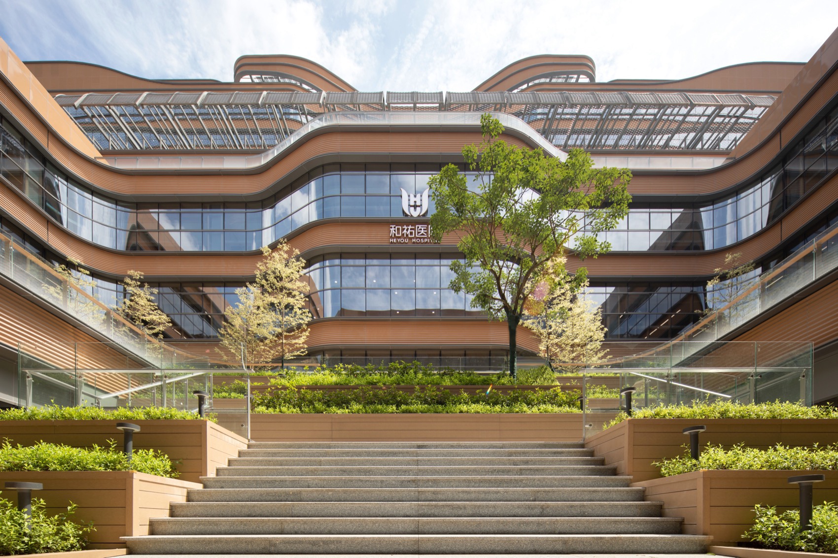 Heyou International Hospital by BAI Design International Limited - 谷德设计网