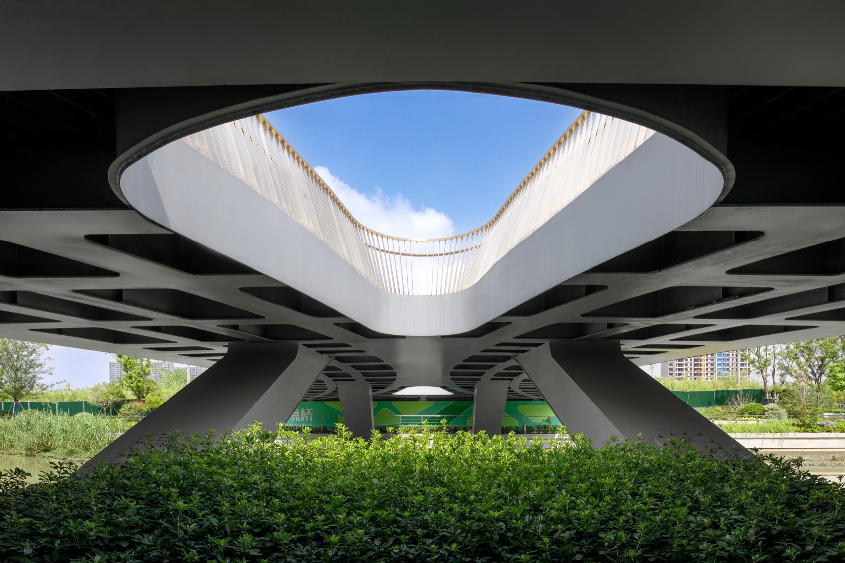 Pedestrian and vehicular bridges for Nanjing’s Nanbu New Town by NAN ...