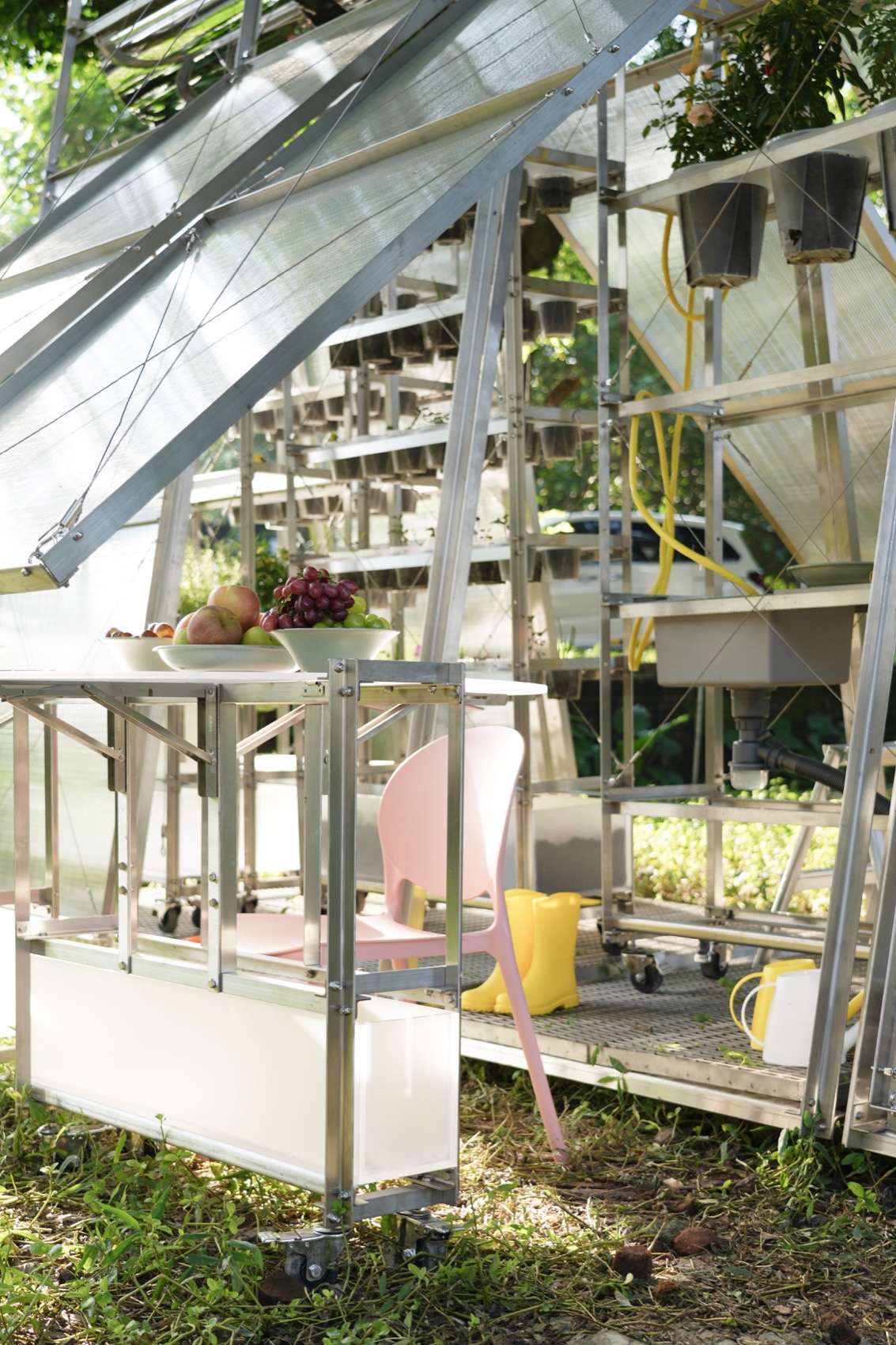 Your Greenhouse Is Your Kitchen by Office for Roundtable and JXY Studio ...