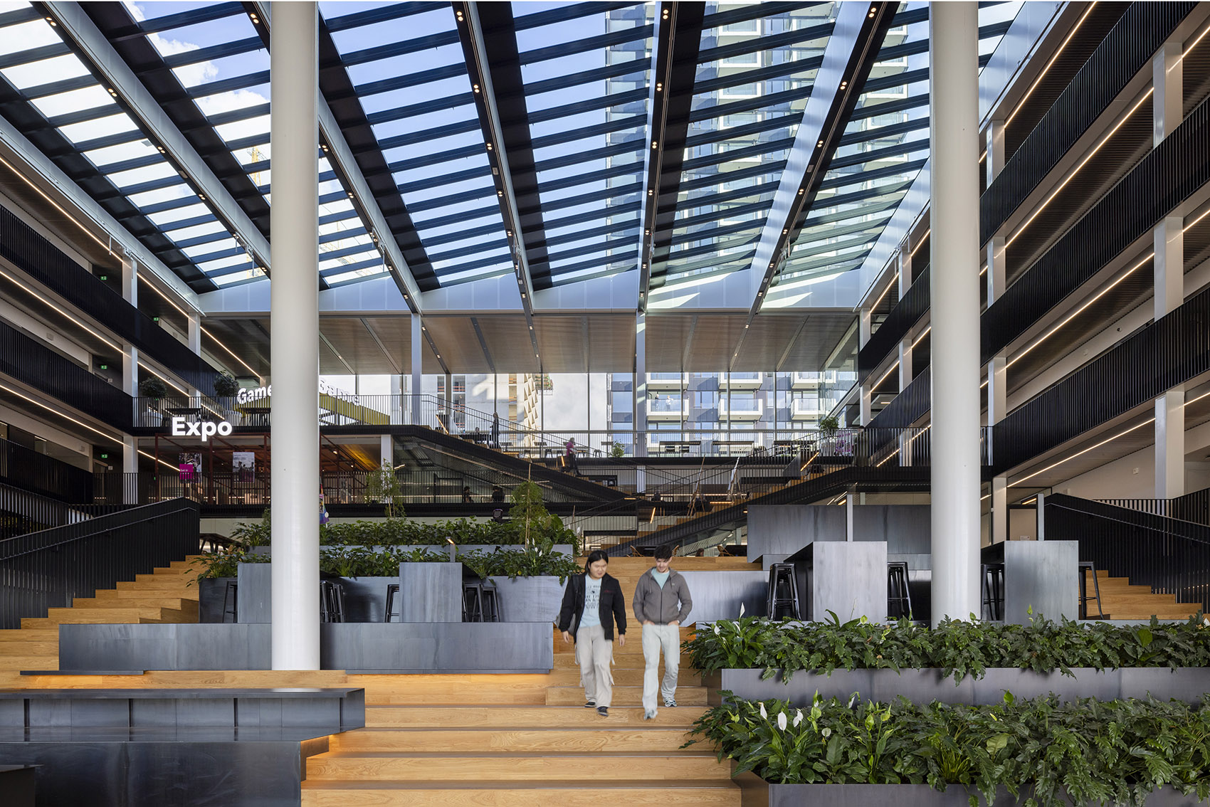Inholland university of applied sciences Amsterdam by cepezed - 谷德设计网