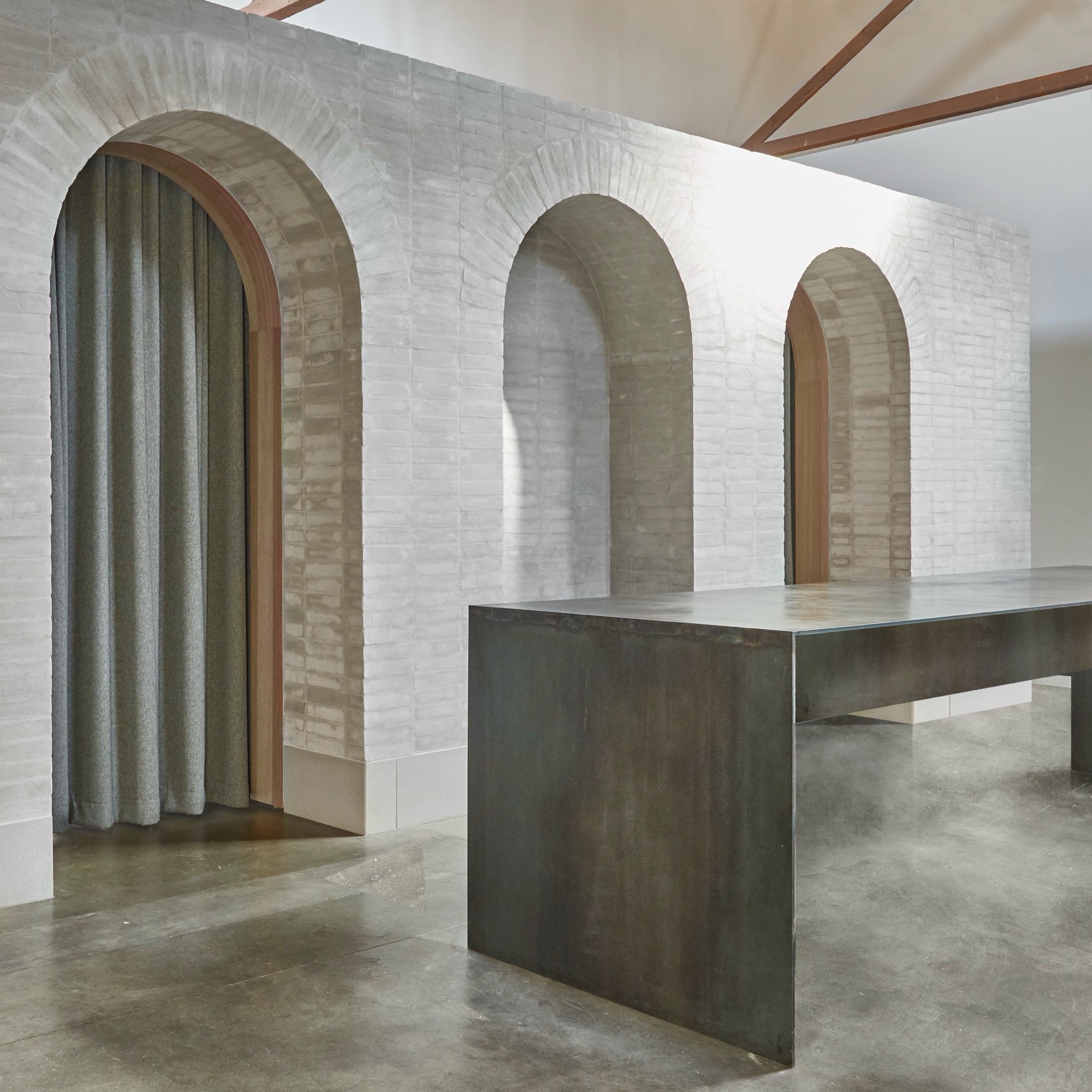 The Splash Lab LA Showroom by McLaren Excell - 谷德设计网