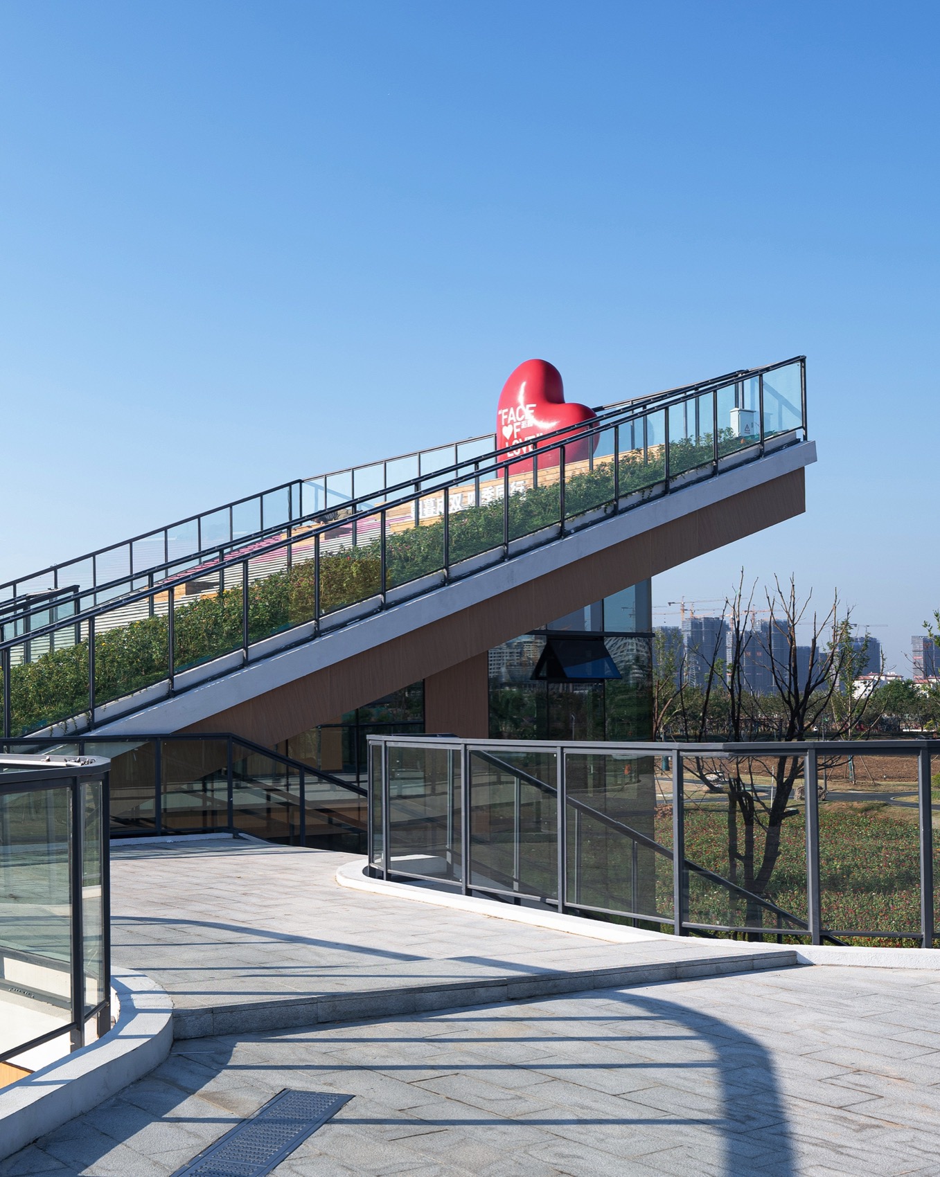 Butterfly Pavilion by EINStudio - 谷德设计网