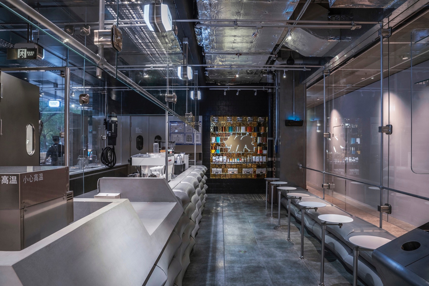 MONOLOGO Coffee (Jianguomen No.6 Store) by SpaceStation - 谷德设计网