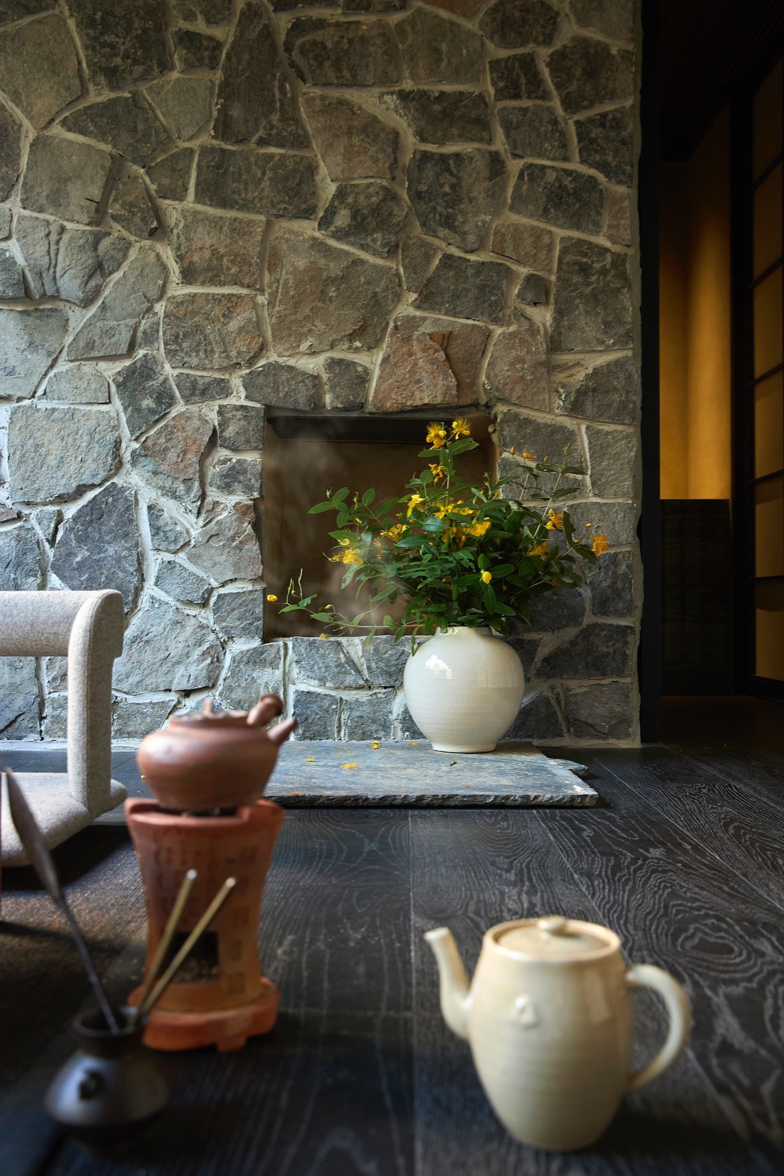 Tea room space design of XinHeYe by Qicang Design Firm - 谷德设计网