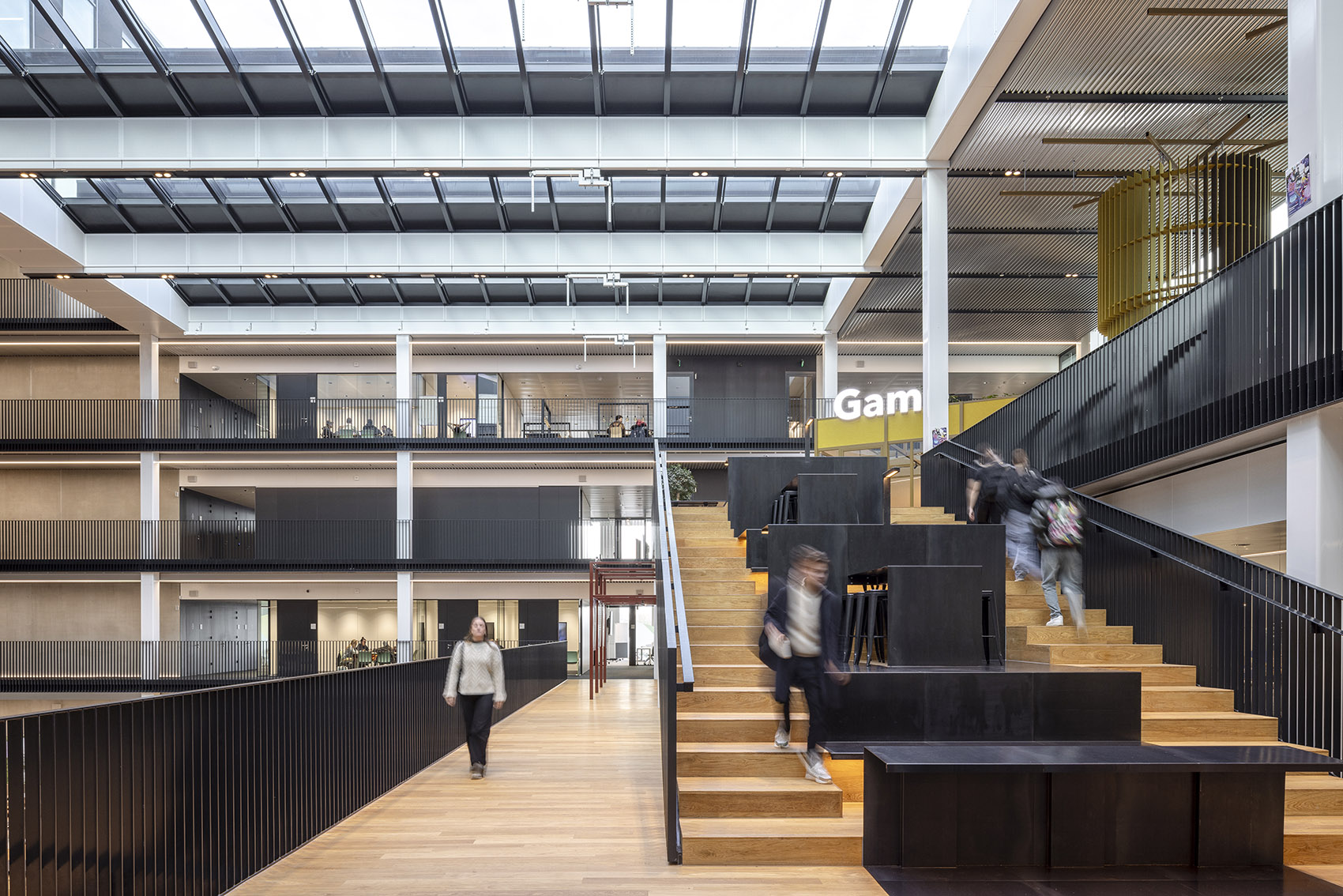 Inholland university of applied sciences Amsterdam by cepezed - 谷德设计网