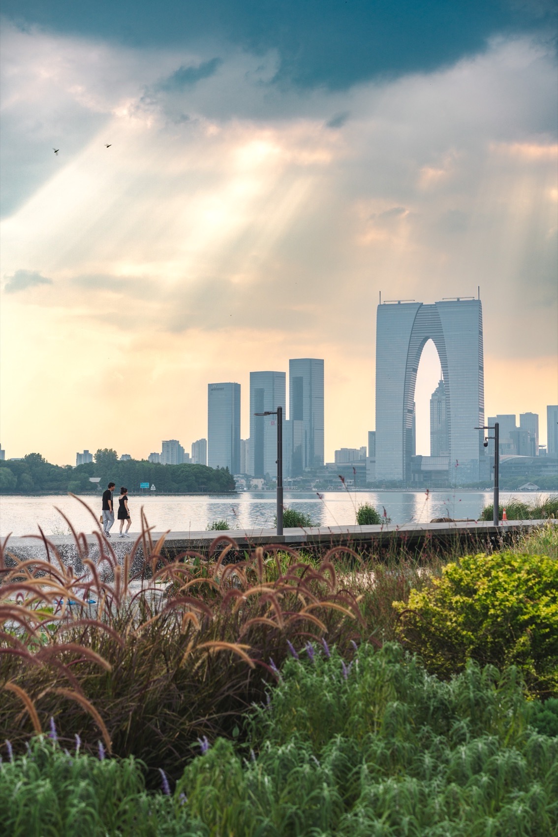 Jinji Lake Landscape Design by AECOM - 谷德设计网