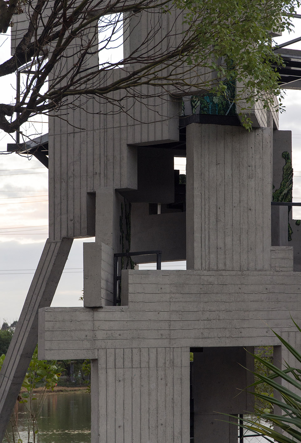 LUXURIANT RELICS, A Tower of Vertical Nature by CLAB Architects - 谷德设计网