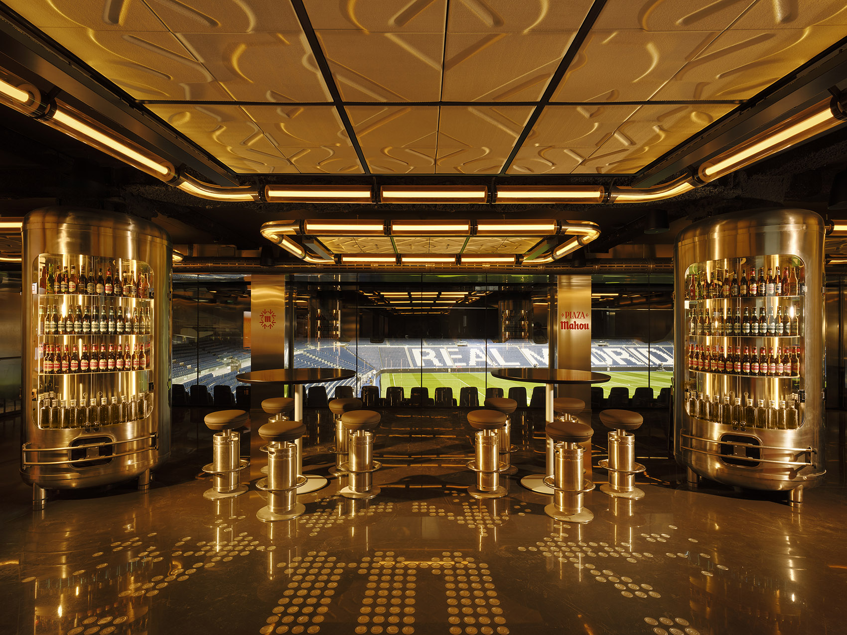 ‘Plaza Mahou’ by External Reference Architects - 谷德设计网