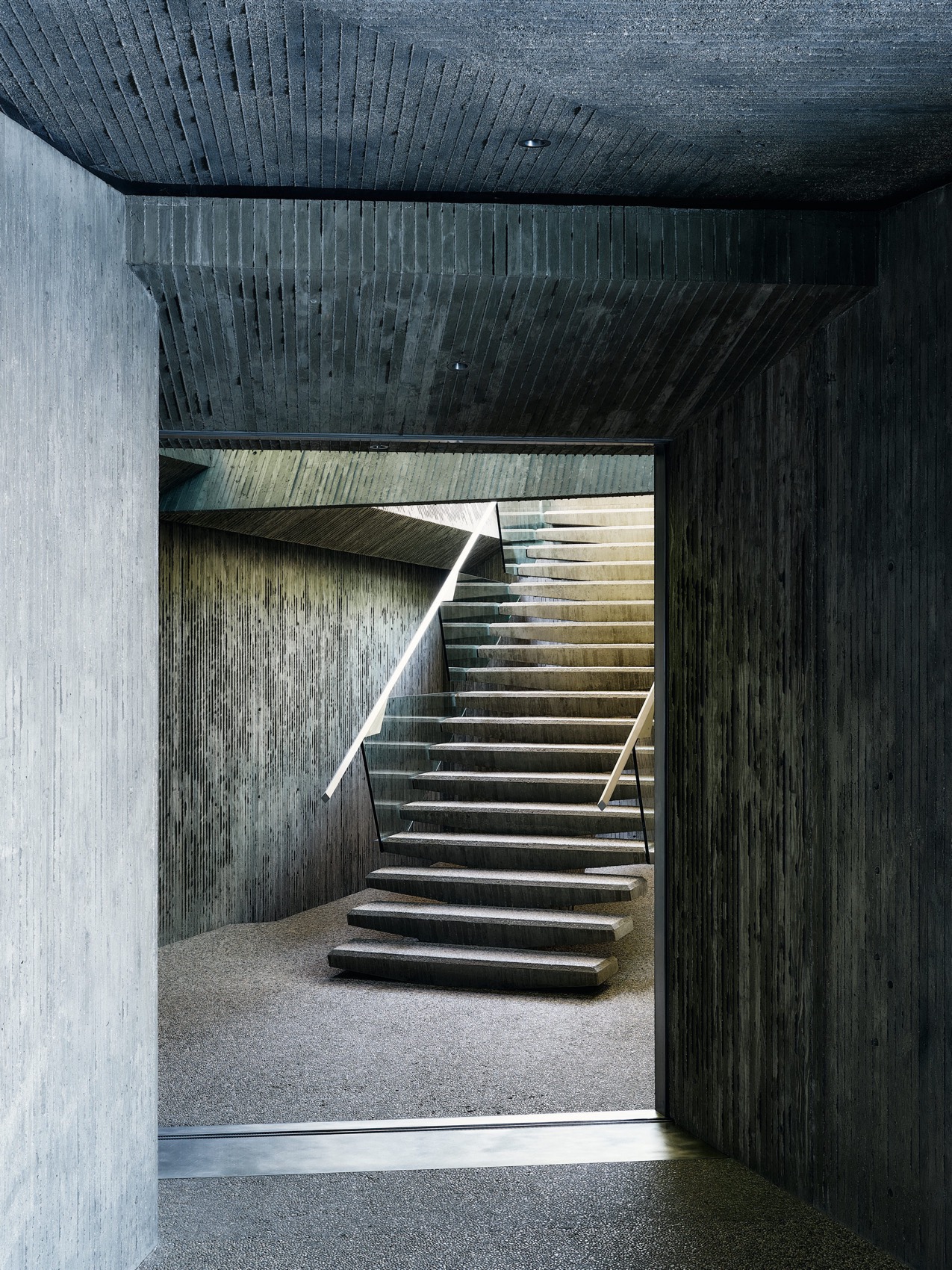 Club James by Conner + Perry Architects - 谷德设计网