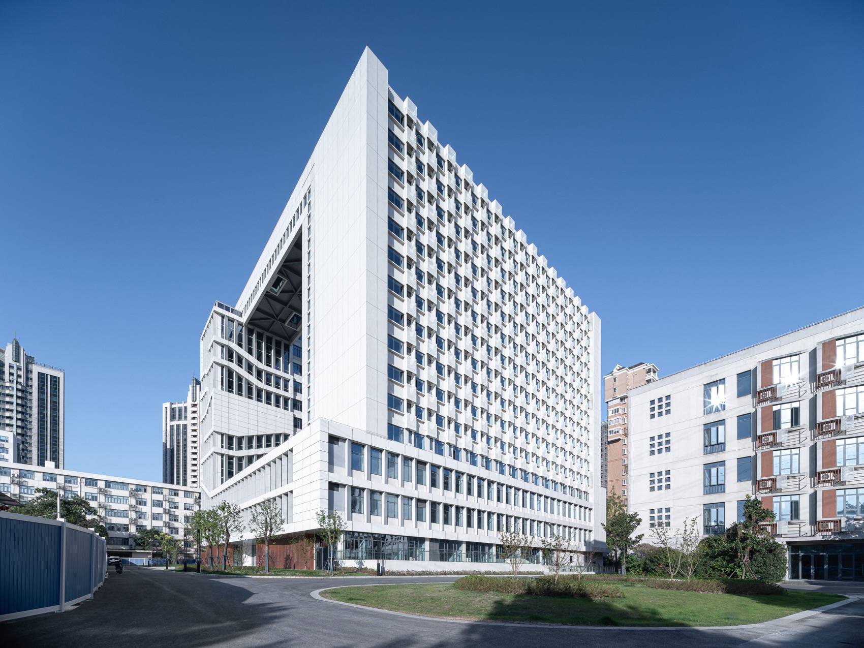 Industry-Education Integration Project of Shanghai University of ...