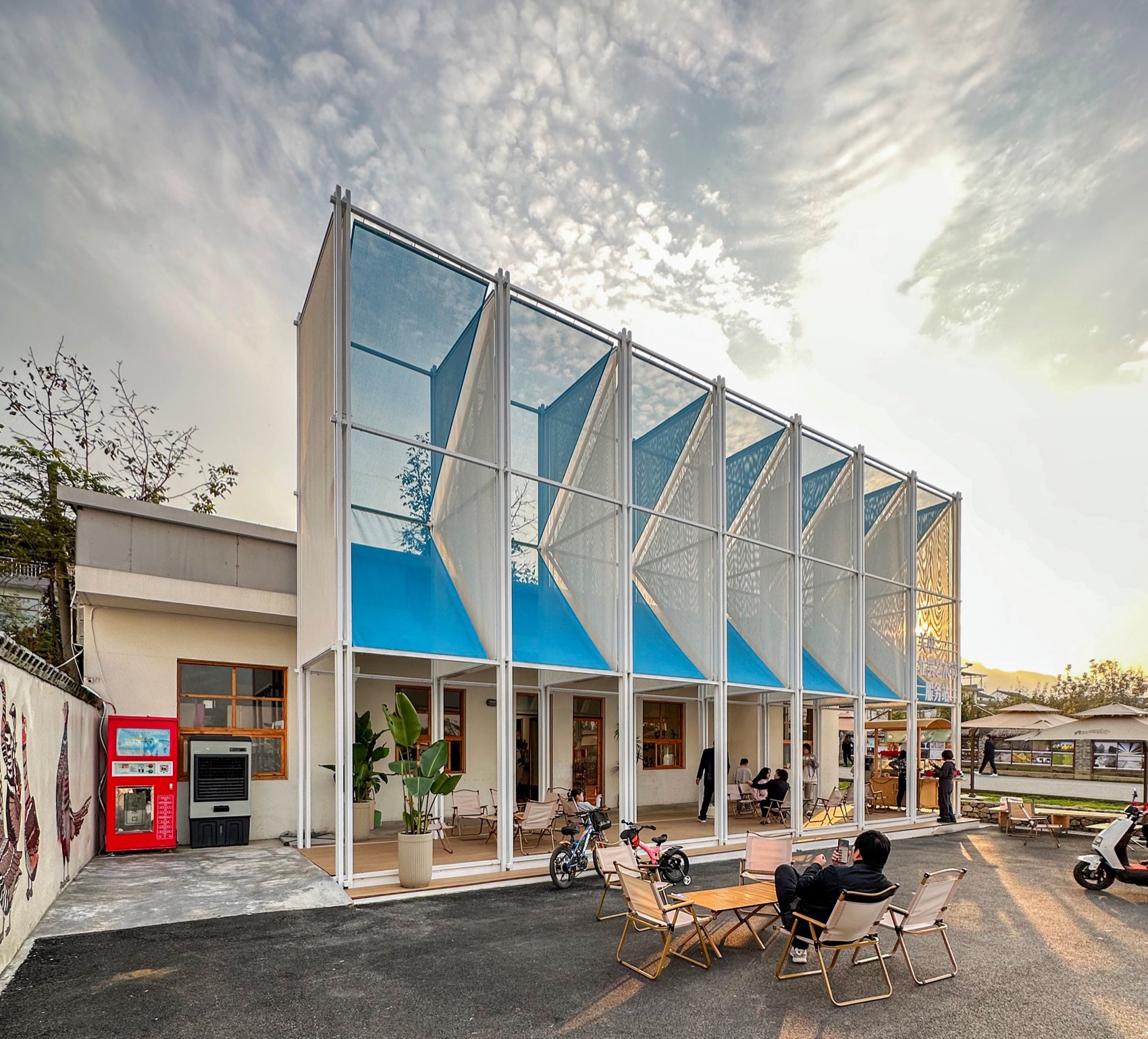 Fabric Plugin Visitor Center modular facade system transform of Guan ...