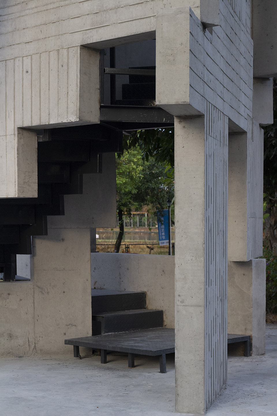 LUXURIANT RELICS, A Tower of Vertical Nature by CLAB Architects - 谷德设计网